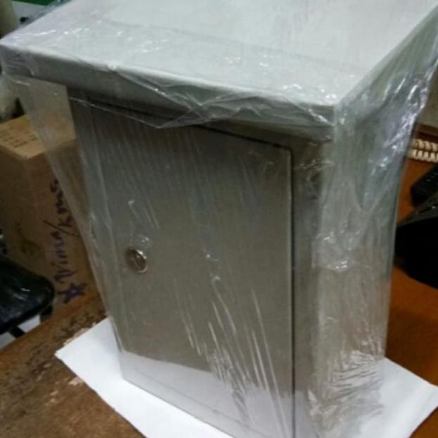 Jual Box Panel Listrik 20x30 cm / Box panel Outdoor / Box Panel Topi ...