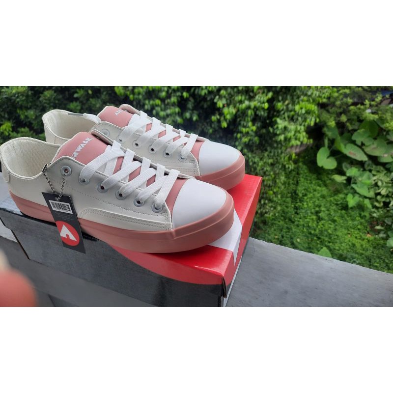 Jual Sepatu Airwalk Original 100% (Airwalk Kadia White Pink) | Shopee ...