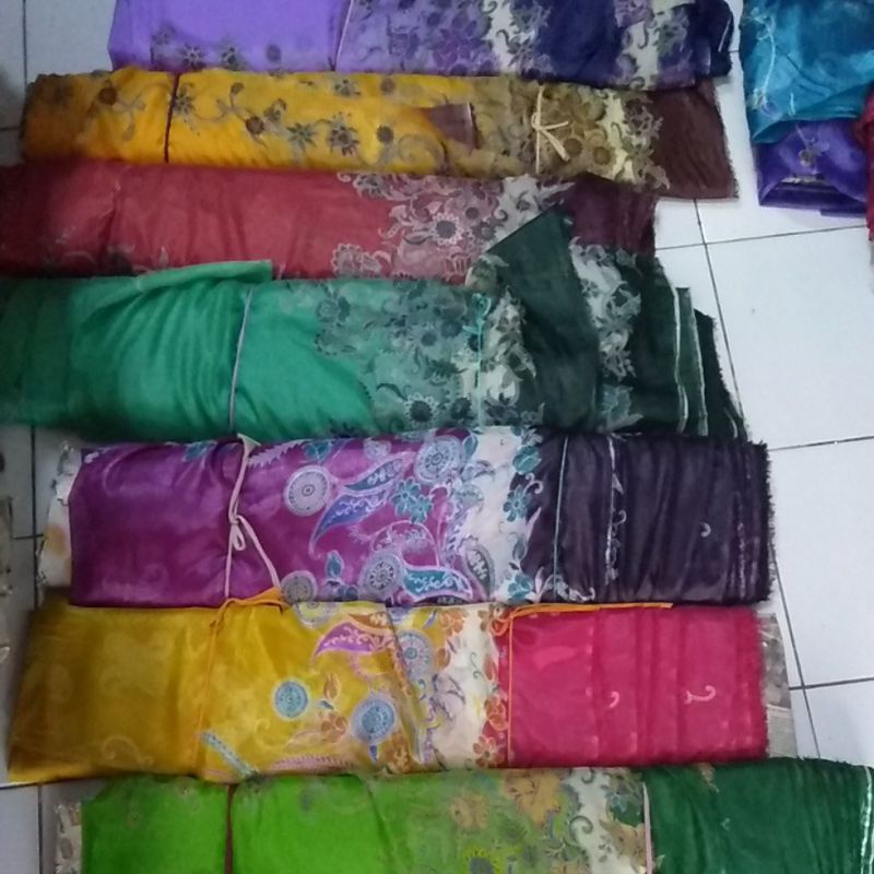 Jual kain Paris motif (harga per setengah meter) | Shopee Indonesia