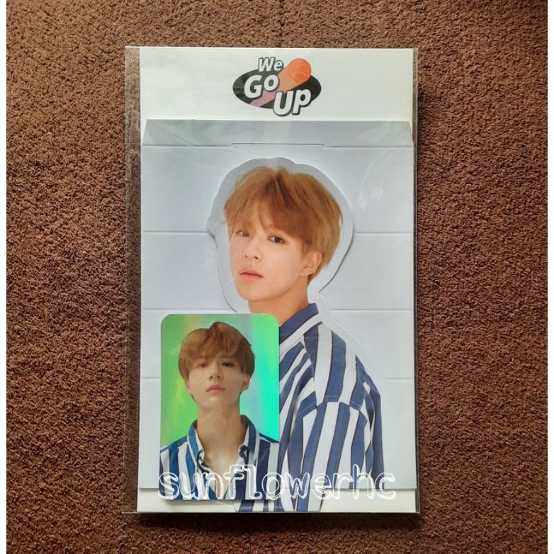 Jual Standee Hologram We Go Up / holo wgu Jeno (SEALED) | Shopee Indonesia
