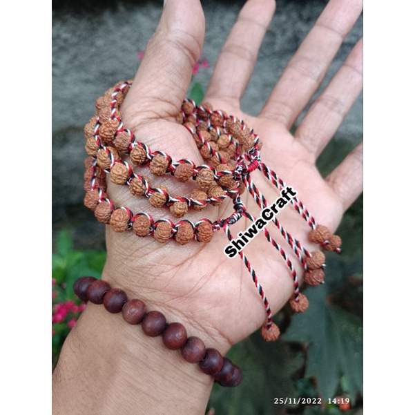 Jual Gelang genitri rudraksha anyam tridatu ASLI khas Bali butiran ...
