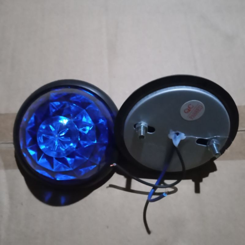 Jual Lampu Led box bak mobil truk bus ada 5warna Type DNY 333 harga per ...