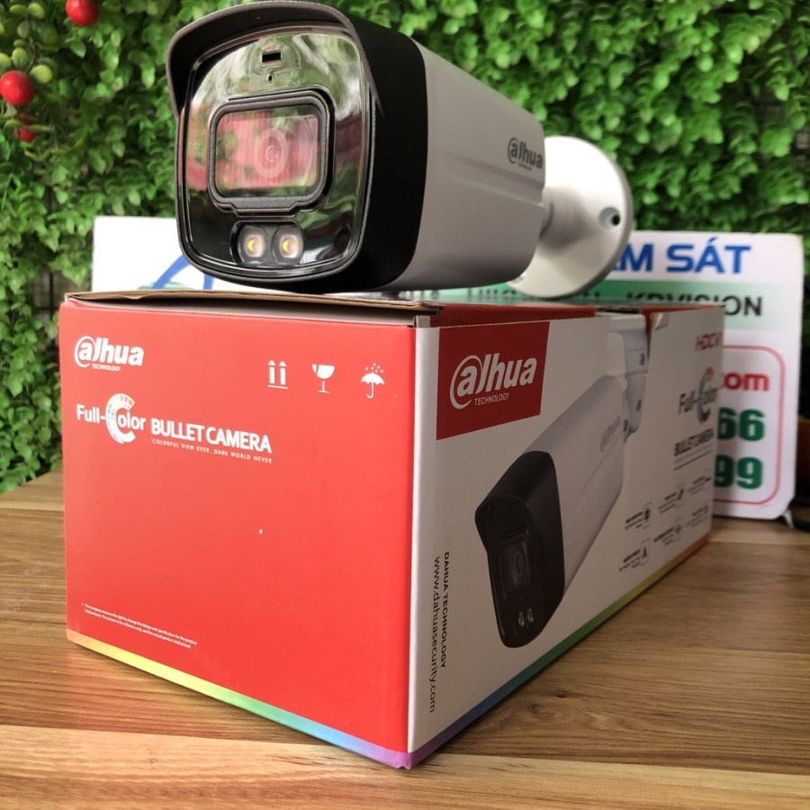 Jual CCTV Outdoor Dahua HFW1509TLMP-A-LED 5mp ColorVu Built-in Mic ...