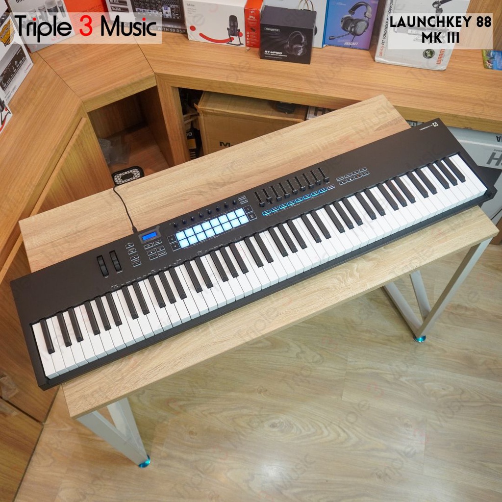 Jual Novation Launchkey 88 mk3 Midi Controller 88 Keys | Shopee Indonesia Jual Novation Launchkey 88 mk3 Midi Controller 88 Keys | Shopee Indonesia