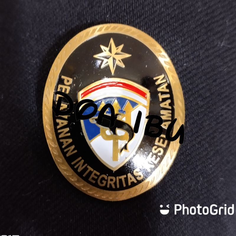 Jual best seller pin KPLP pin PELAYANAN INTEGRITAS KESELAMATAN kecil ...