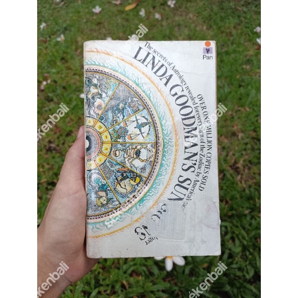 Jual Novel Bekas/Preloved ORI karya LINDA GOODMAN (English) | Shopee Indonesia