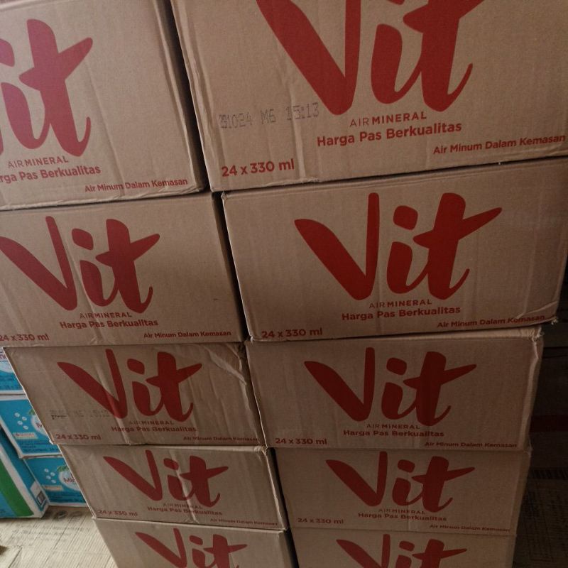 Jual Air Mineral Dalam Kemasan Botol VIT 330 ML 1 dus - 1 dus isi 24 ...