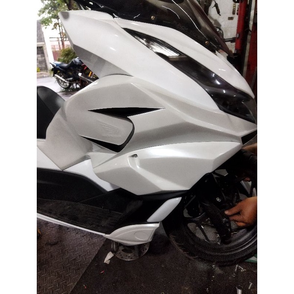 Jual Body Costom Tangki Honda PCX 160 v2 Goldwing | Shopee Indonesia
