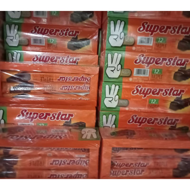 Jual Superstar wafer triple chocolate | 1 box isi 12pcs | Shopee Indonesia