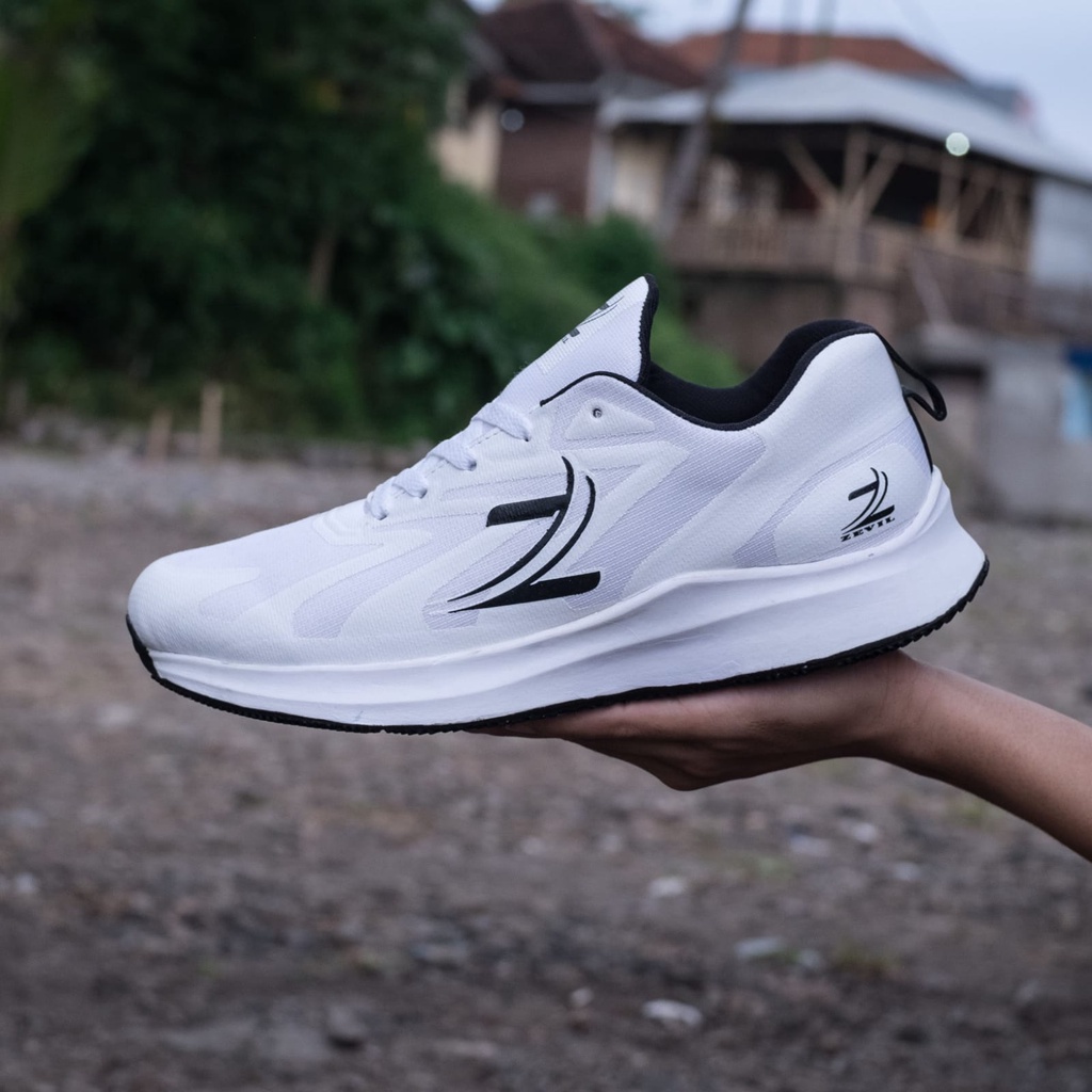 Jual Sepatu Olahraga Pria ZEVIL | DMD Terbaru Sepatu Sneakers Running Jogging Navy Putih 39 - 43 ...