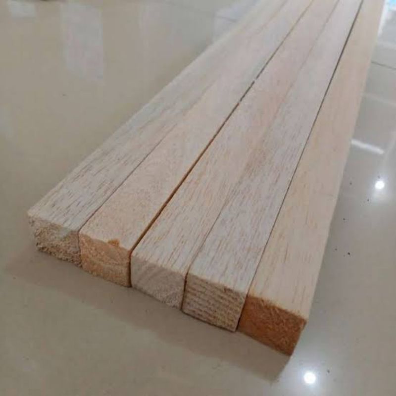 Jual kayu balsa maket 5x5cm panjang 1 meter | Shopee Indonesia