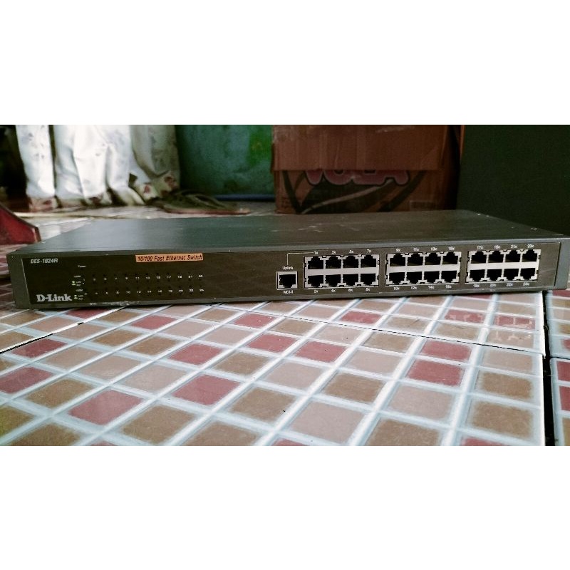 Jual D-Link des-1024R | Shopee Indonesia