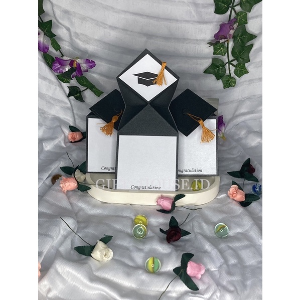 Jual Greeting Card/Kartu Ucapan Kelulusan Bentuk Topi Toga (Warna Hitam ...