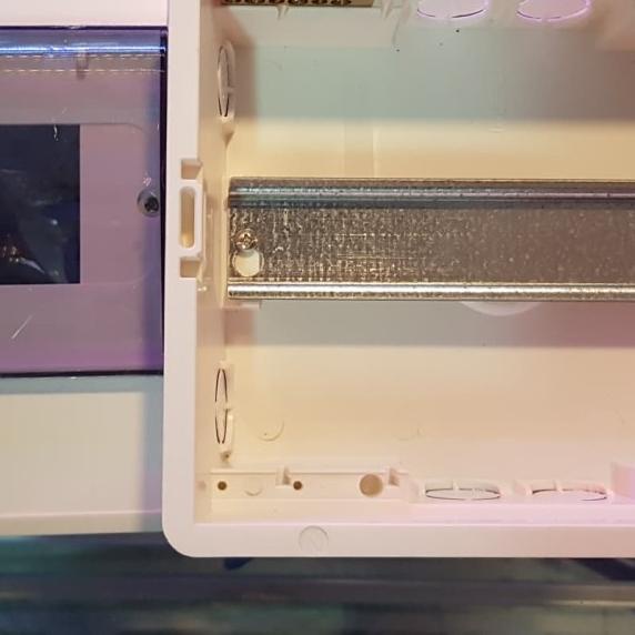 Jual MCB Box Hager 8 modul VF108TVA | Shopee Indonesia