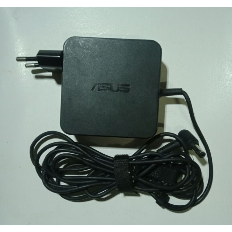 Jual ADAPTOR CHARGER LAPTOP ASUS / ADAPTOR LAPTOP | Shopee Indonesia