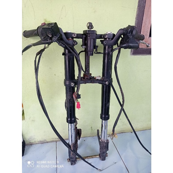 Jual Usd upside down shock depan yamaha r15 v3 vva original | Shopee Indonesia