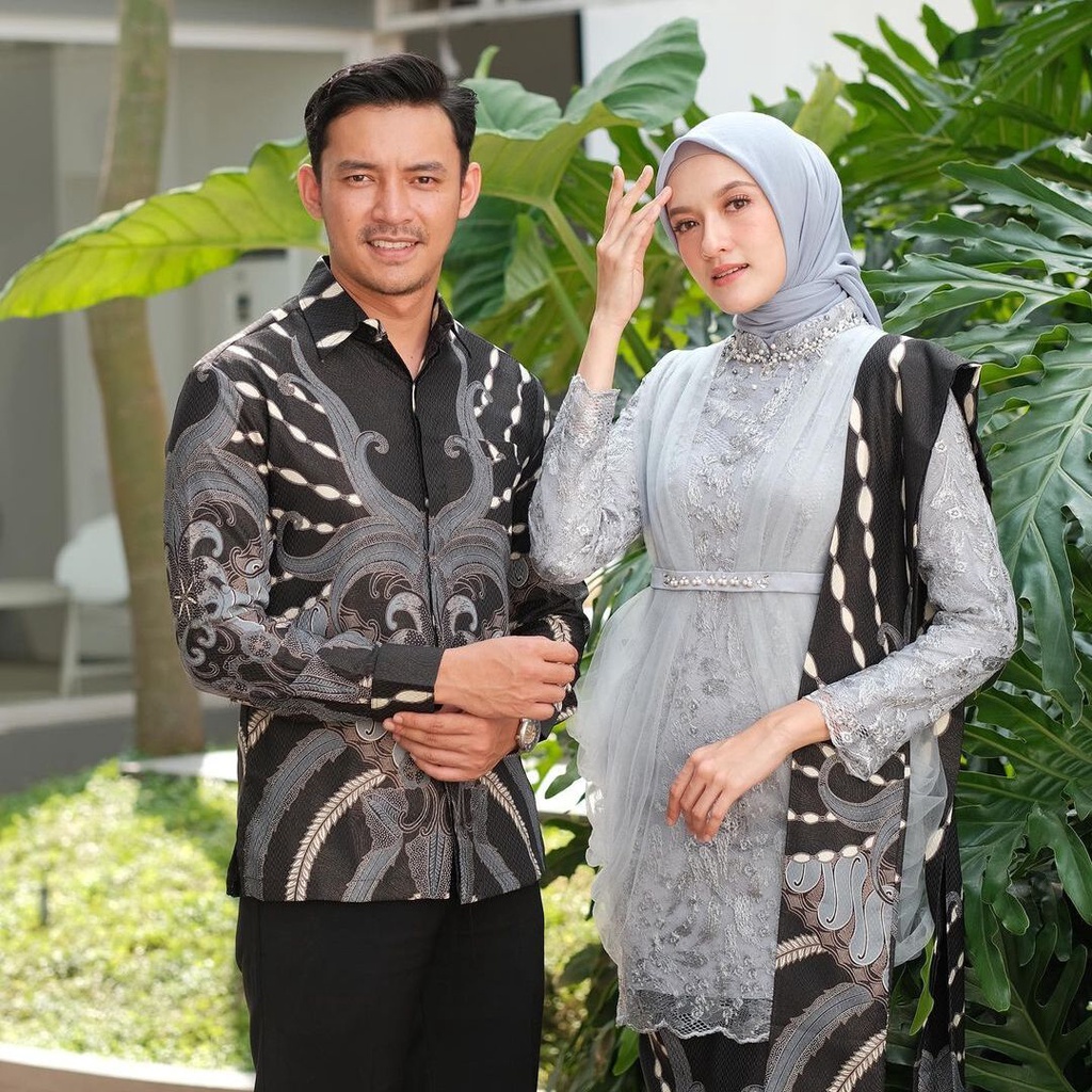 Jual Baju SET KEBAYA COUPLE MADINA GREY | KEBAYA LAMARAN TERBARU KEBAYA WISUDA KEBAYA TUNANGAN ...