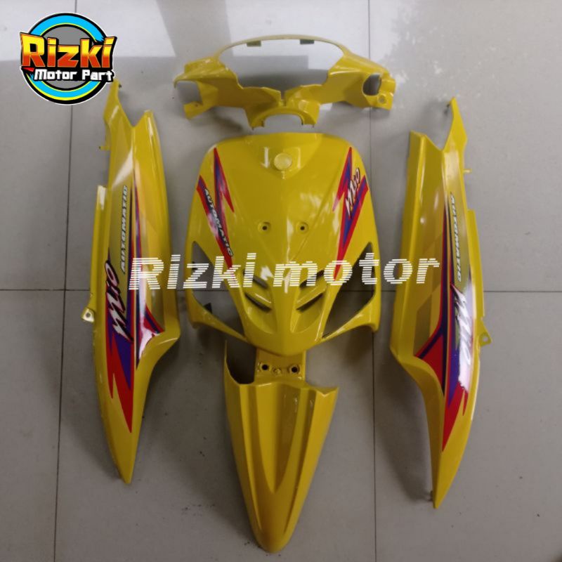 Jual Full Body Halus Yamaha Mio Sporty Kuning Plus Striping | Shopee ...