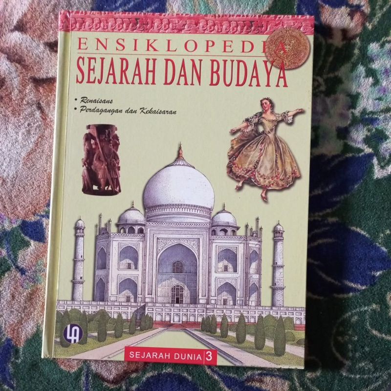 Jual ORIGINAL BUKU ENSIKLOPEDIA SEJARAH DAN BUDAYA JILID 3 | Shopee Indonesia