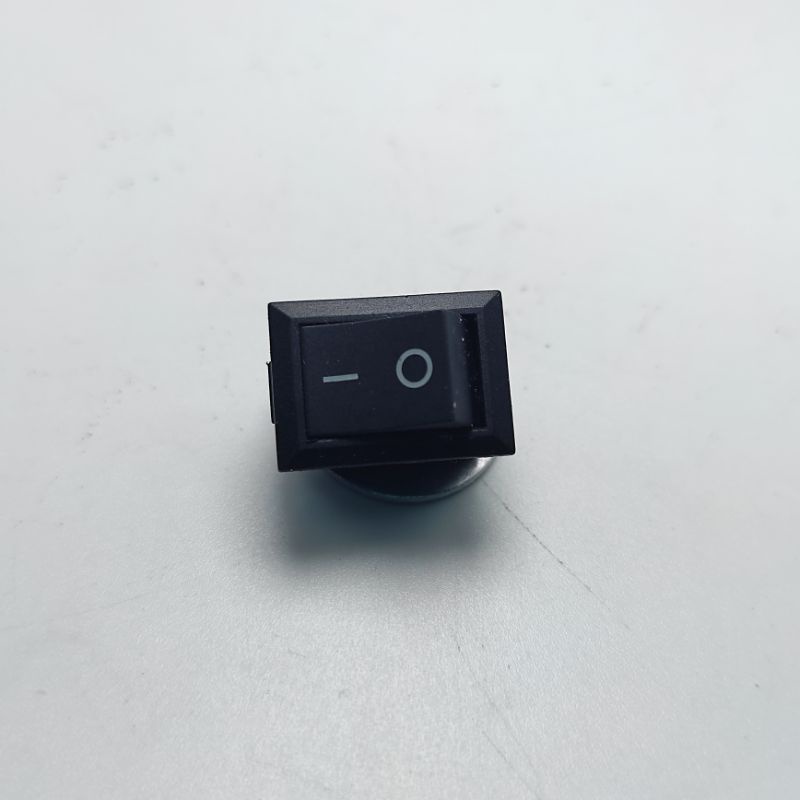 Jual tombol on off 2 Pin hitam universal | Shopee Indonesia