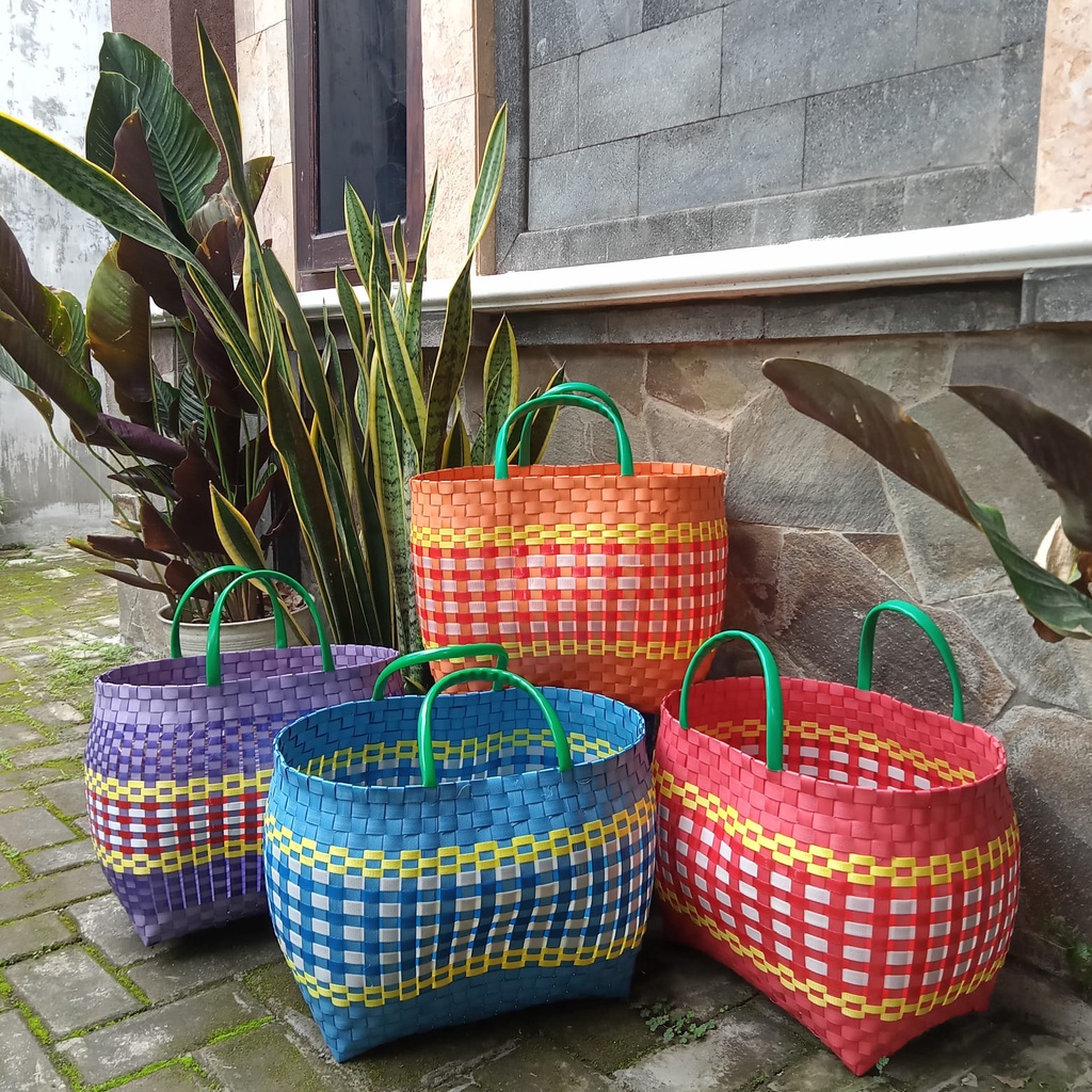 Jual (Lurik_JBT1) Mblenduk Size 34x20x32cm Tas anyam/Anyaman Plastik ...