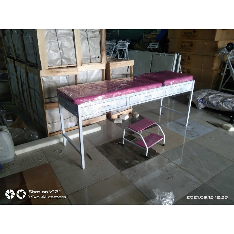 Jual Bed periksa 3 laci besi, Bed periksa laci, Bed periksa pasien besi ...
