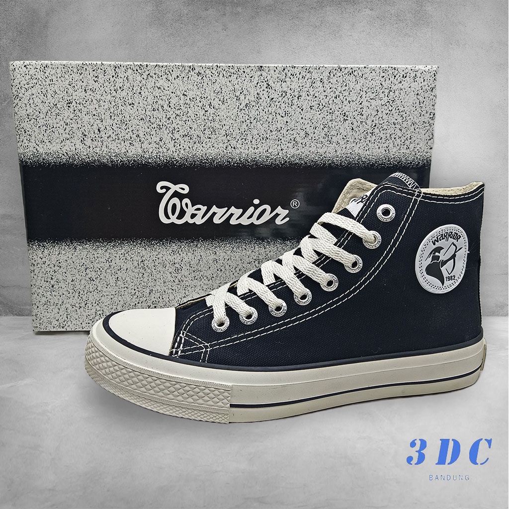 Jual Sepatu Warrior Athena HC Black / White - Sepatu Sekolah Warrior ...