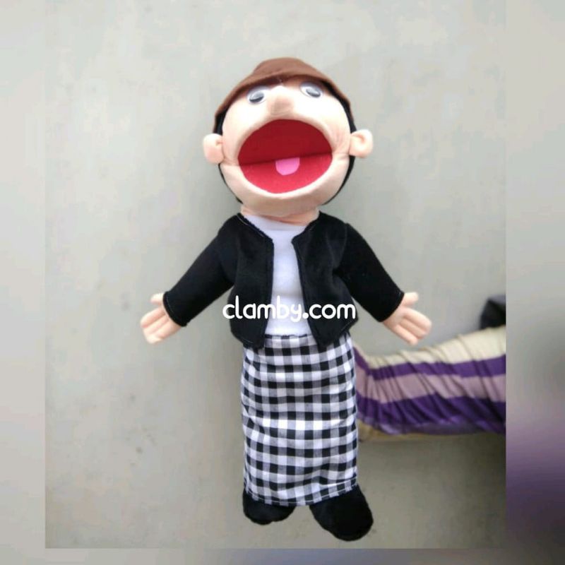 Jual Boneka Muppet Petani Baju Hitam | hand puppet mulut gerak | Shopee ...