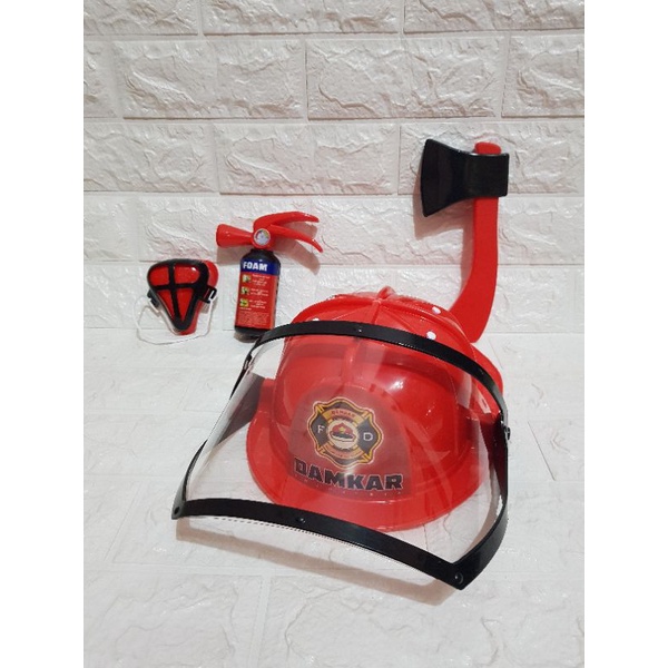 Jual Mainan Set Helm Pemadam Kebakaran - Mainan Perlengkapan Pemadam ...