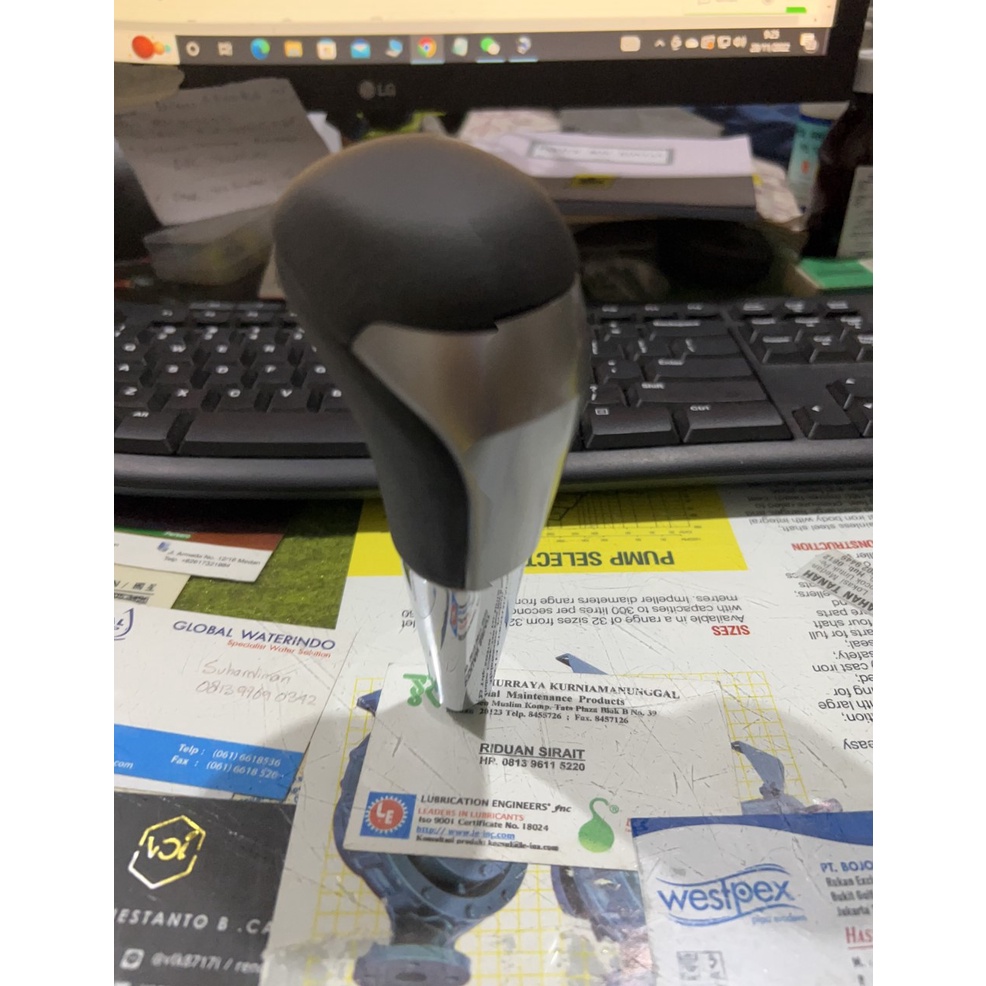 Jual knob shift innova reborn tipe Q venturer fortuner VRZ asli kulit ...