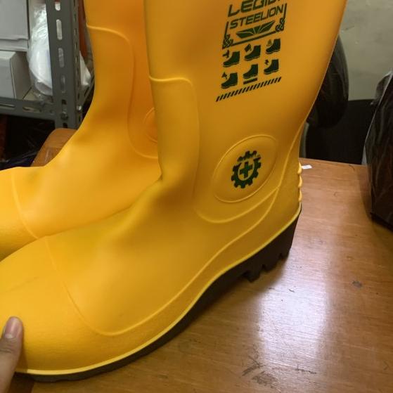 Jual Sepatu Boot Rubber Safety LEGION Karet Ujung Besi Steel Toe Proyek ...