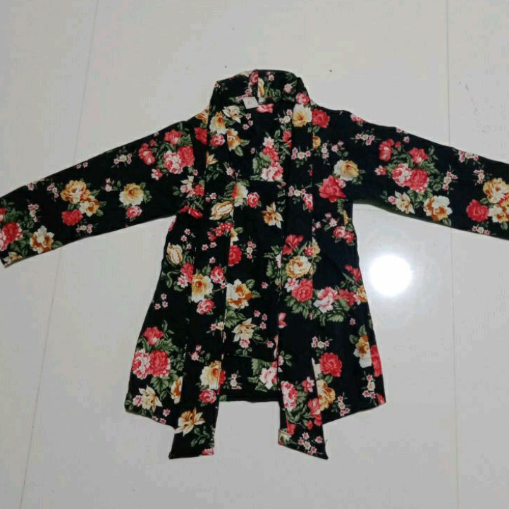 Jual Kutubaru bunga anak bayak kembang /kebaya nenek jadul motif bunga ...