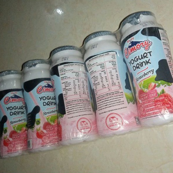 Jual Cimory Yogurt Drink 70ml Rasa Strawberry 5 pcs | Shopee Indonesia
