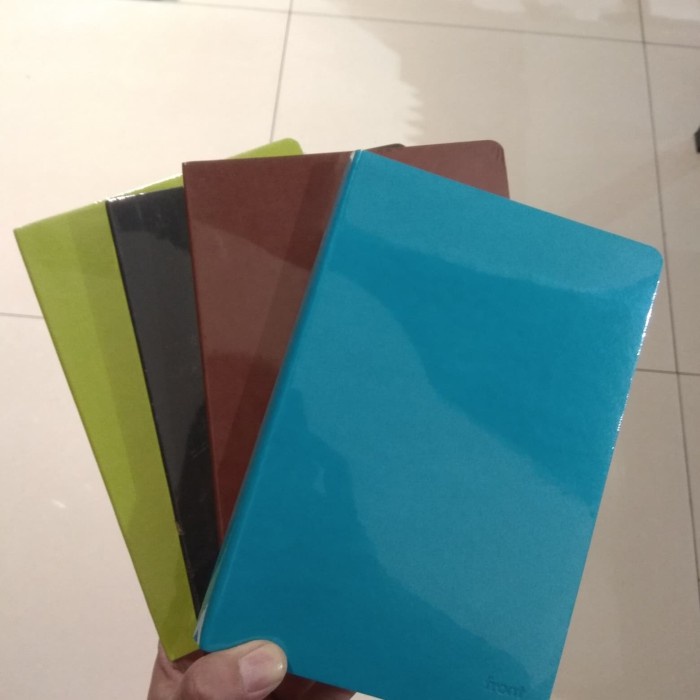 Jual Jurnal Front Note Book Ukuran A5 Seri D18 (154L) Black | Shopee ...