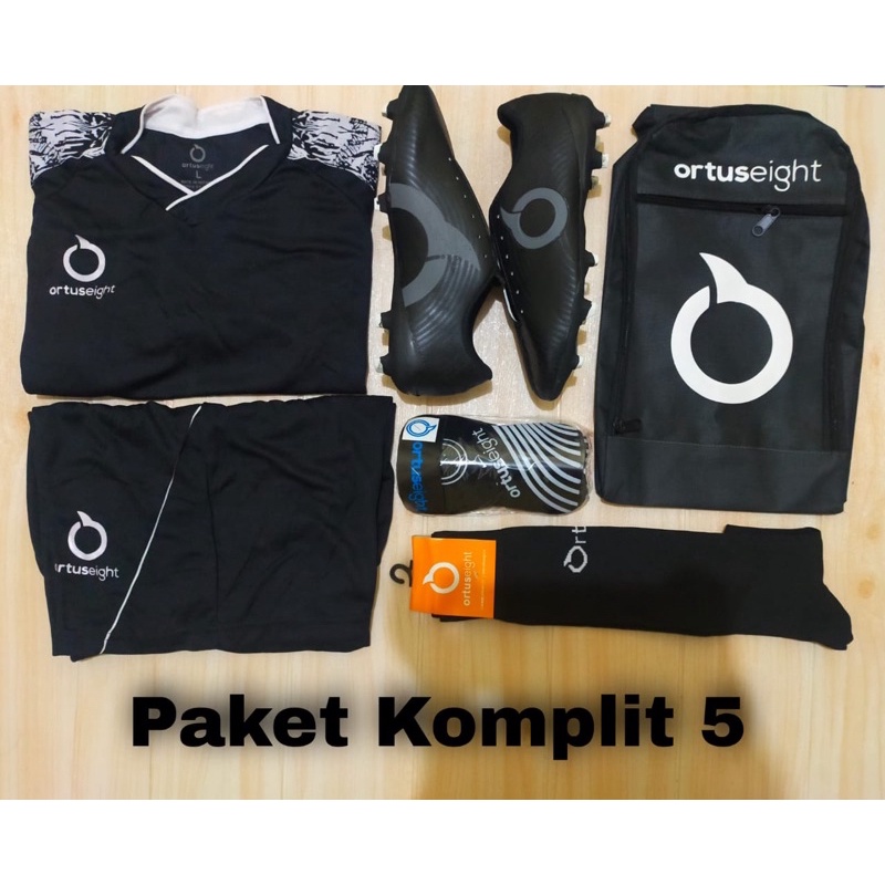 Jual Paket Komplit 5 Sepatu Sepakbola | Paket Komplit Bola | Sepatu ... Jual Paket Komplit 5 Sepatu Sepakbola | Paket Komplit Bola | Sepatu ...
