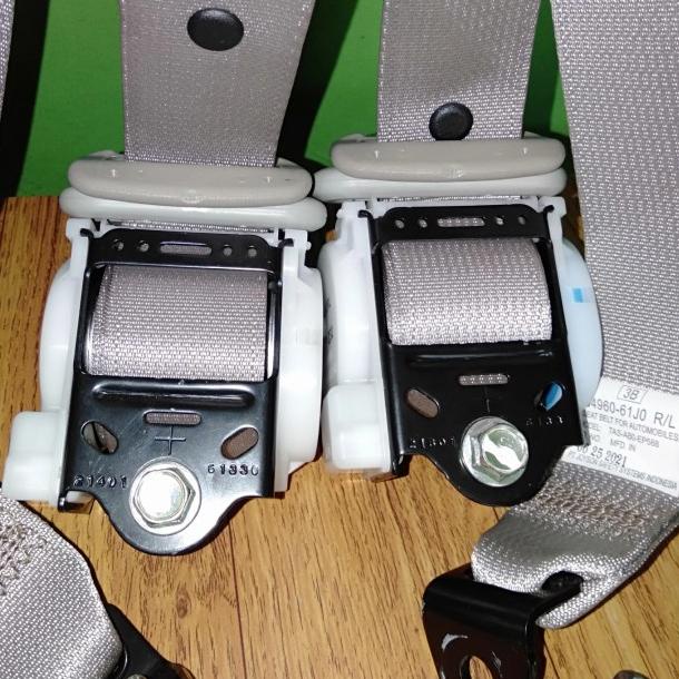 Jual safety belt ( sabuk pengaman mobil ) | Shopee Indonesia