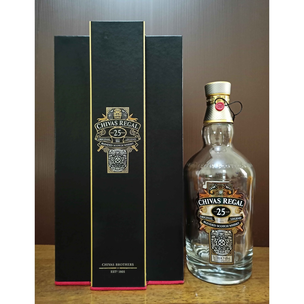 Jual Botol bekas miras Chivas Regal 25 Years 700 ML Rare + Box | Shopee Indonesia