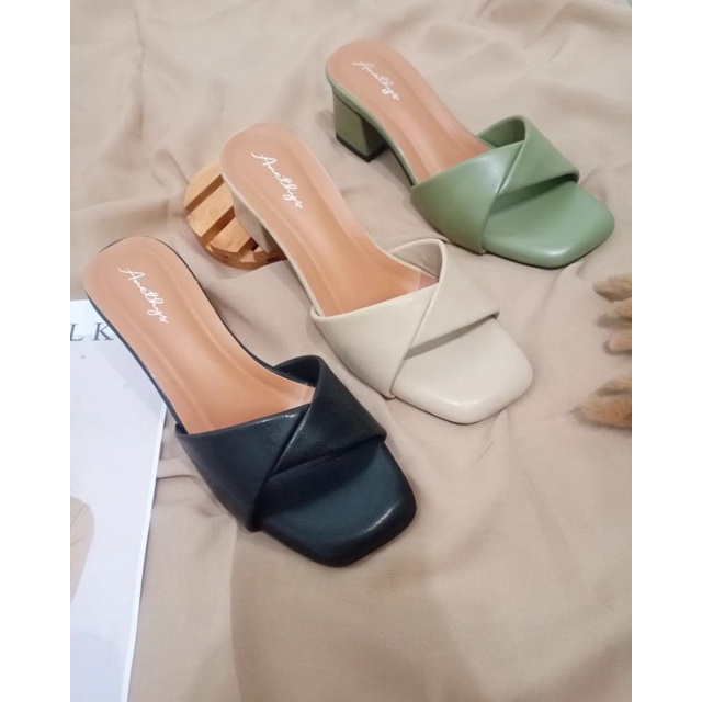 Jual Sandal hak tahu wanita MASIRA | Shopee Indonesia