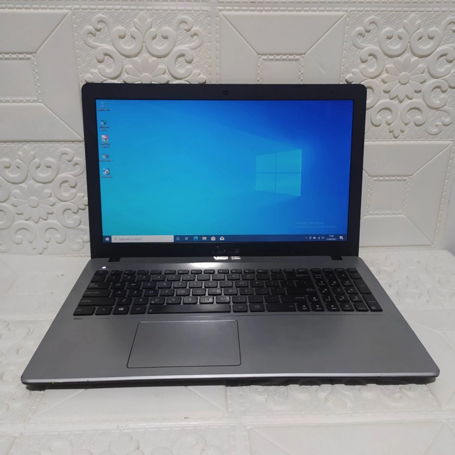 Jual ASUS X550ZE A10 4GB/1TB M230DX 2GB Second | Shopee Indonesia