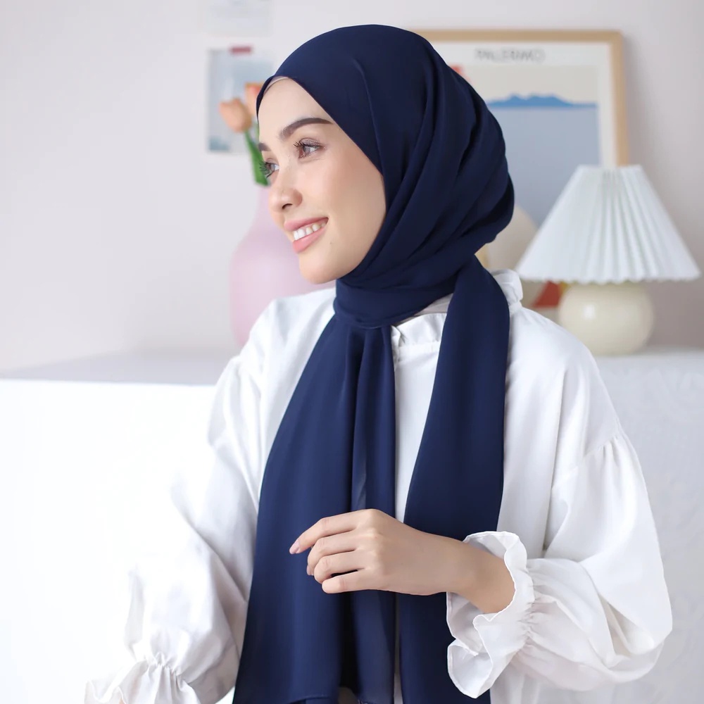 Jual Hijab Ceruty Baby doll Pahmina ( Jilbab Malay Shawl 180x75cm ) - Hizrah | Shopee Indonesia