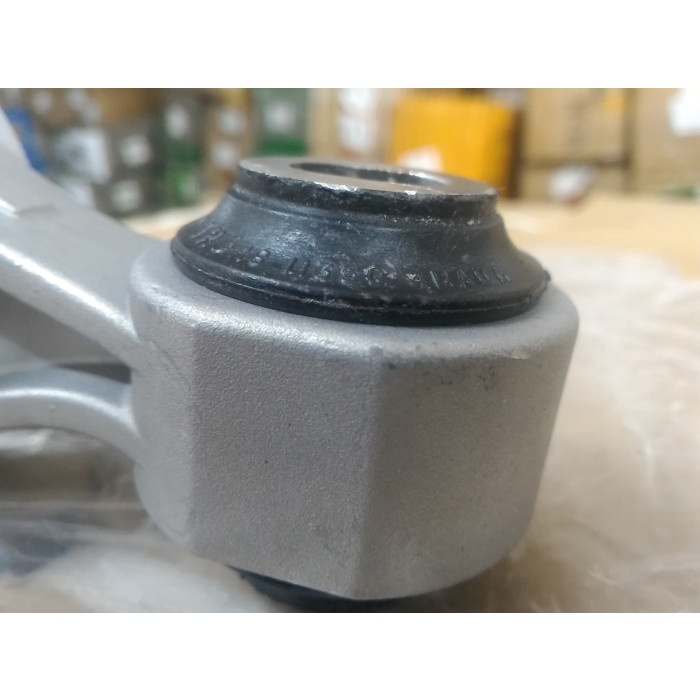 Jual Xtrail New T32 Mounting Kanan Atas ROD TORQUE 11350-4BA0A OEM ...