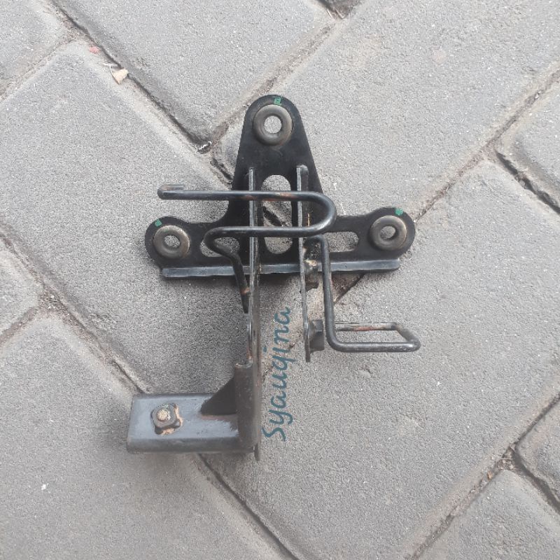 Jual Bracket Pangkon Dudukan Panel Dada Dasi HONDA Blade New Second ...