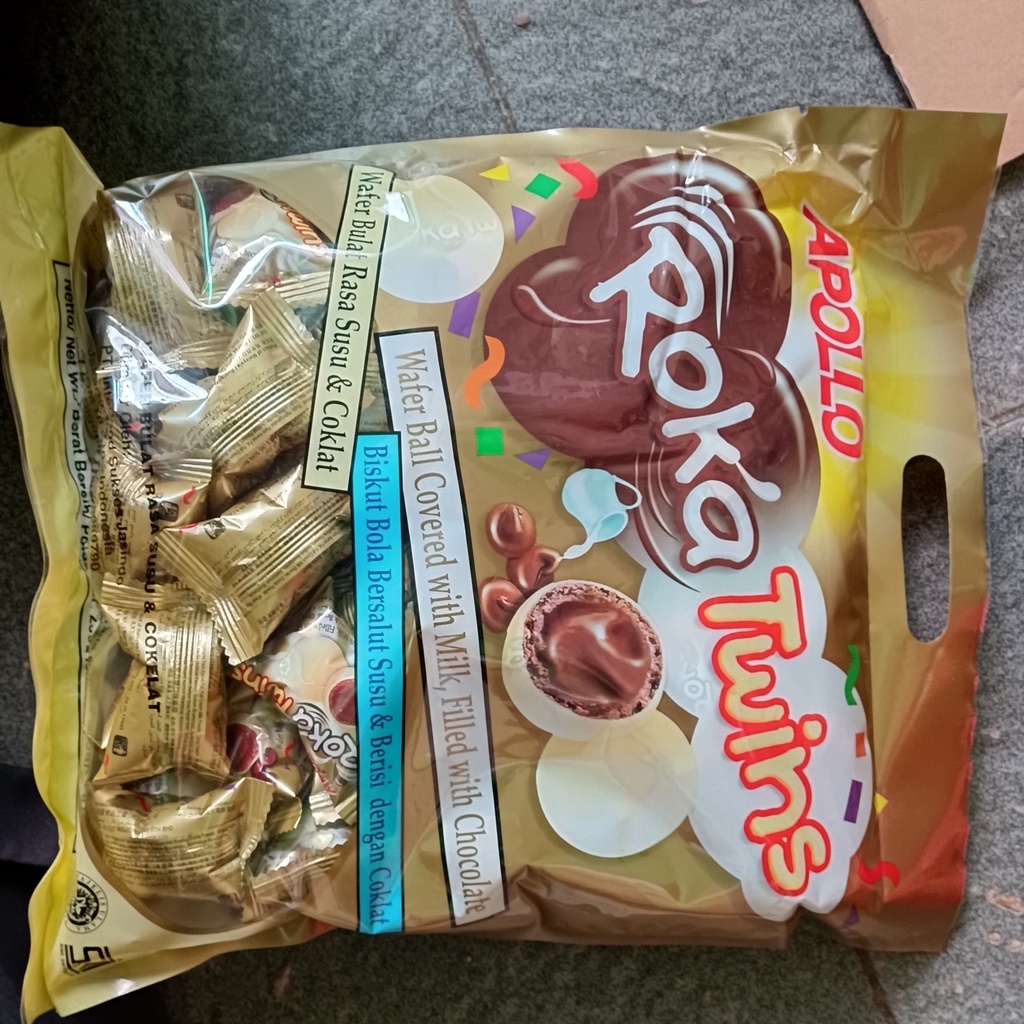 Jual COKLAT ROKA APOLLO ISI 50, APOLLO ROKA WAFER BALL COKELAT MALAYSIA ...