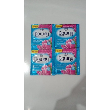 Jual DOWNY PELEMBUT DAN PEWANGI PAKAIAN SACHET - DOWNY | Shopee Indonesia