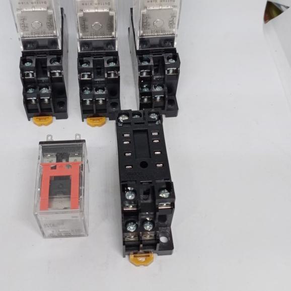 Jual relay MY2 gs 24vdc+socket omron | Shopee Indonesia