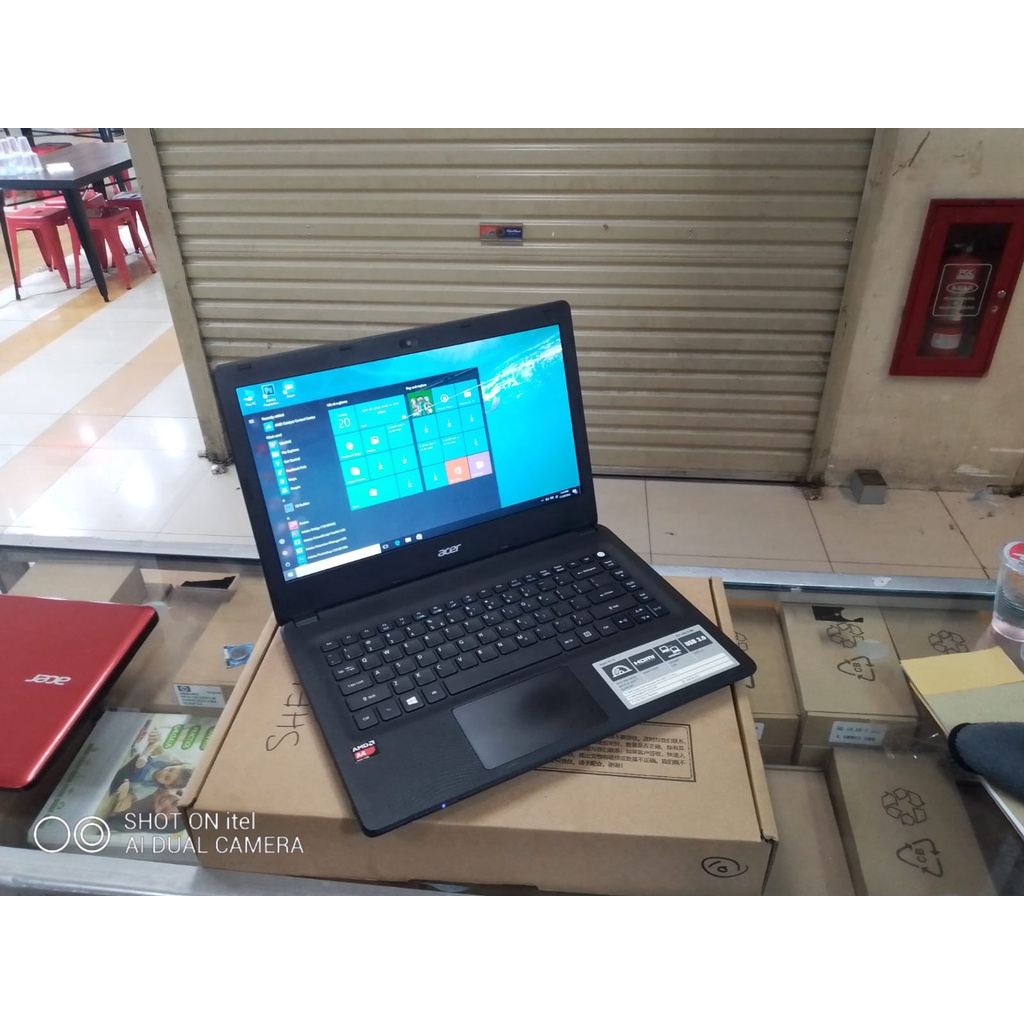 Jual LAPTOP ACER AMD A4 RAM 4 GB HDD 500 GB 14 INCH GENERASI BARU ...