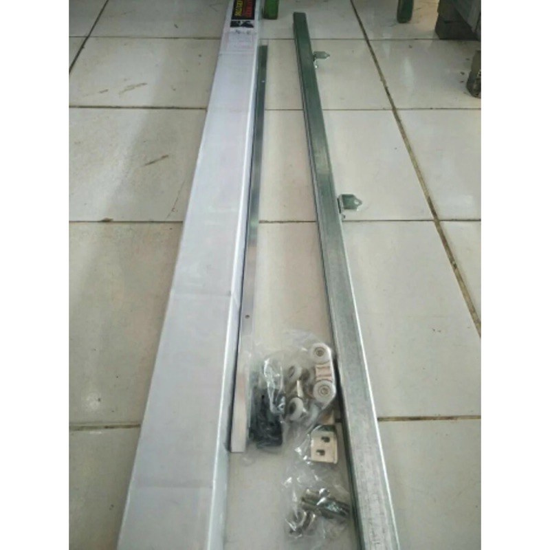 Jual Rel sliding / rel pintu geser J6 ( 300cm/ 3meter ) | Shopee Indonesia