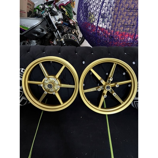 Jual velg v rossi sprint derik ninja r Rr ss | Shopee Indonesia