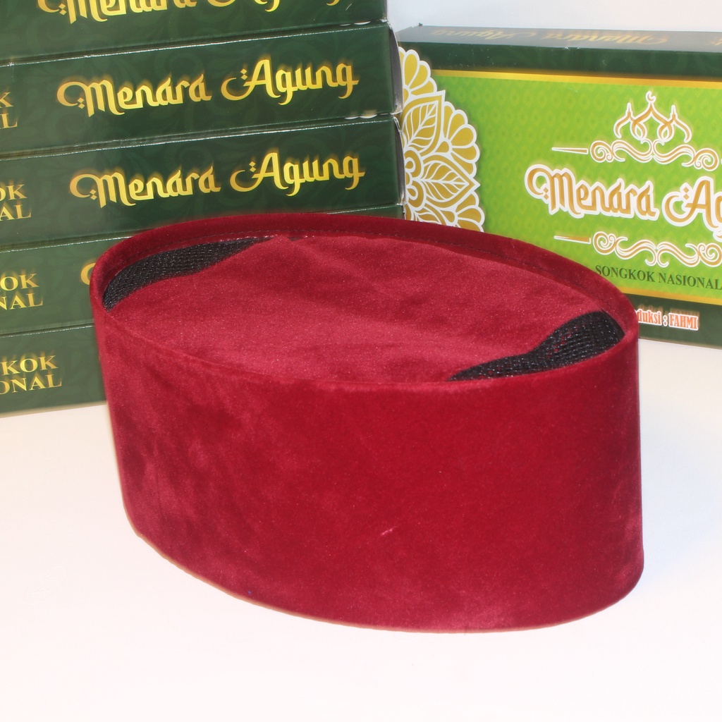 Jual Peci Songkok Merah Maroon Polos Kopyah Kopiah Kopeah Merah Maroon ...