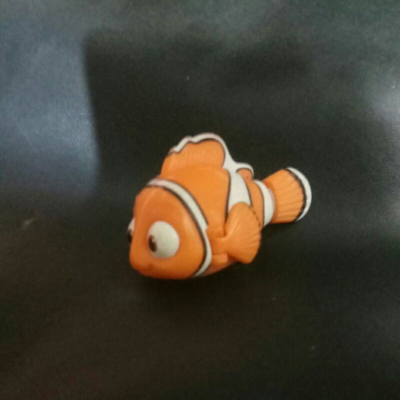 Jual Mainan Finding Nemo With House Dorry Happy Meals McDonalds mcd ...